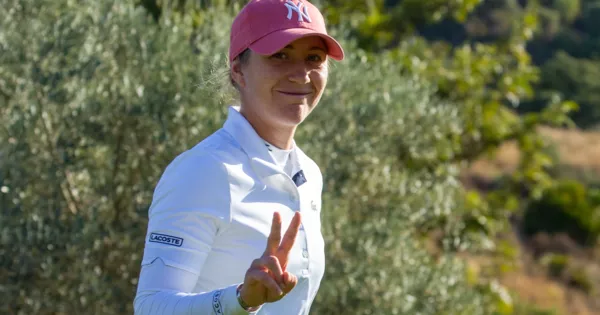 Magical Kenya Ladies Open : Emma Grechi finit fort | FFGolf